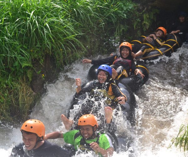 River Tubing Kemuning - Journey Kemuning